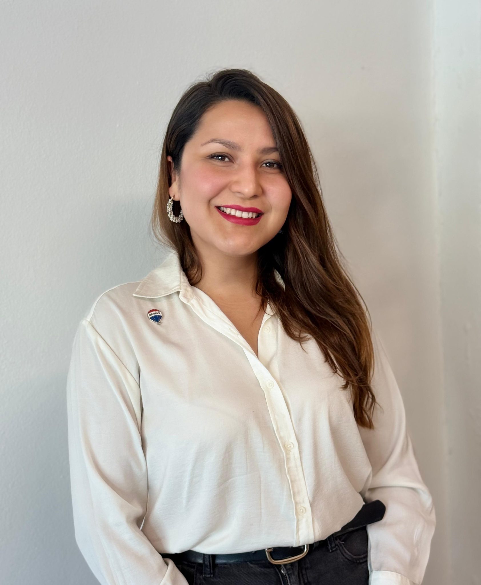 Lorena Osuna – RE/MAX Pacific Life